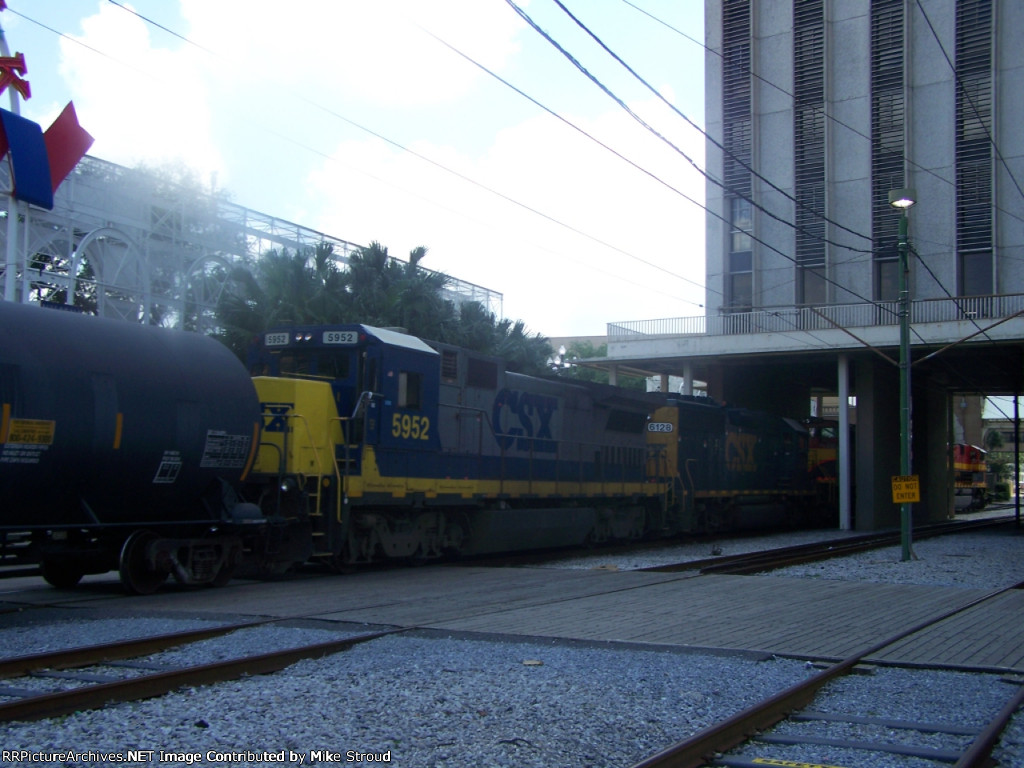 CSX 5952
